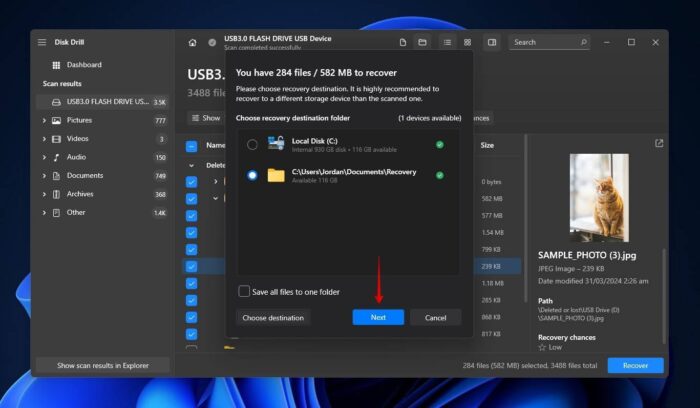 How to Recover Files From a Corrupted Flash Drive (2025)